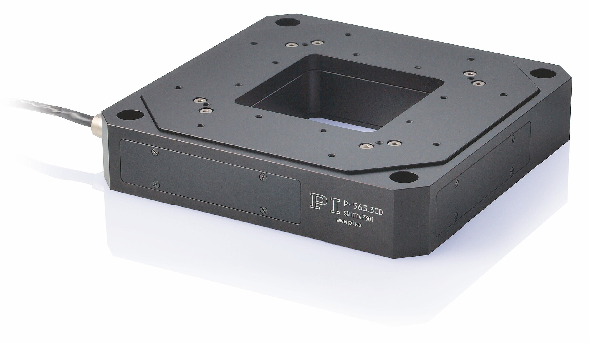 P-561 • P-562 • P-563 PIMars纳米定位平台